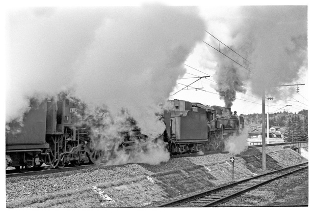 奥中山でD51+C60等を撮る 昭和43年3月東北鉄道撮影日記(5): 上荻野模型鉄道